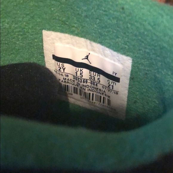 Jordan | Shoes | Used Kids Size 2y Retro Jordan 8s | Poshmark